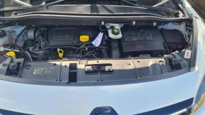 Balts Renault Scenic 2014 Šauļi, ar dzinēja tilpumu 1.60 L un nobraukumu 308 tūkst. km par 3950 €, foto 23 vietnē AUTOMOTO.COM.LV
