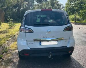 Balts Renault Scenic 2014 Tauragė, ar dzinēja tilpumu 1.46 L un nobraukumu 245 tūkst. km par 3700 €, foto 7 vietnē AUTOMOTO.COM.LV