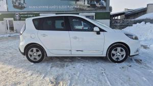 White Renault Scenic 2015 in Taurage, with an engine capacity of 1.46 L and mileage of 230 thousand km for 4200 €, photo 5 on AUTOMOTO.COM.LV