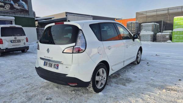 Balts Renault Scenic 2015 Tauragė, ar dzinēja tilpumu 1.46 L un nobraukumu 230 tūkst. km par 4200 €, foto 6 vietnē AUTOMOTO.COM.LV