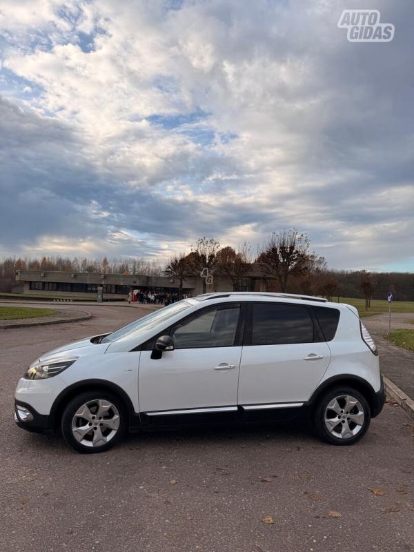 White Renault Scenic 2015 in Kaunas, with an engine capacity of 1.50 L and mileage of 250 thousand km for 5500 €, photo 4 on AUTOMOTO.COM.LV