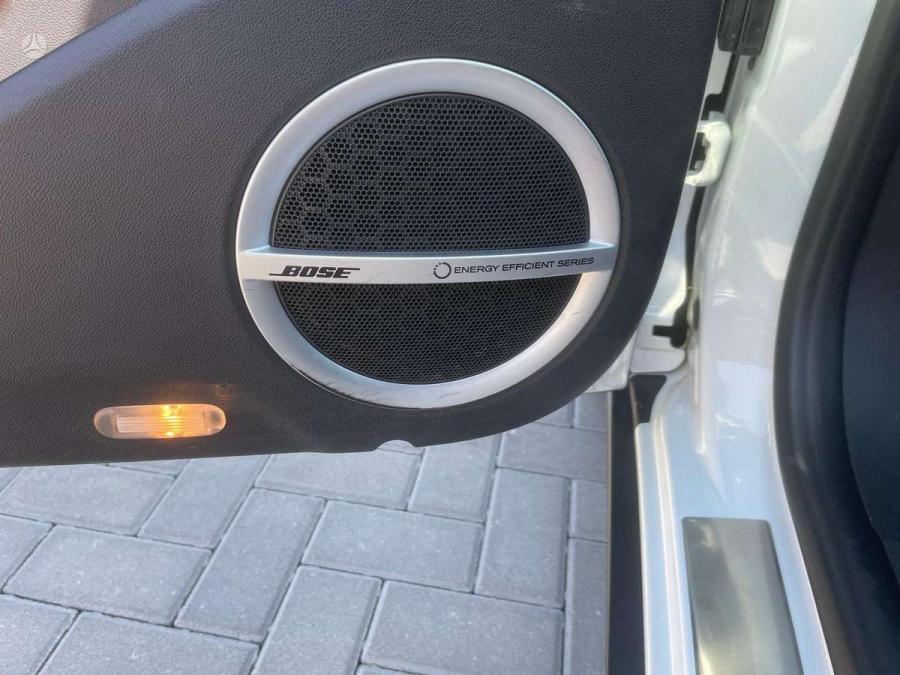 Balts Renault Scenic 2015 Tauragė, ar dzinēja tilpumu 1.46 L un nobraukumu 247 tūkst. km par 4500 €, foto 8 vietnē AUTOMOTO.COM.LV