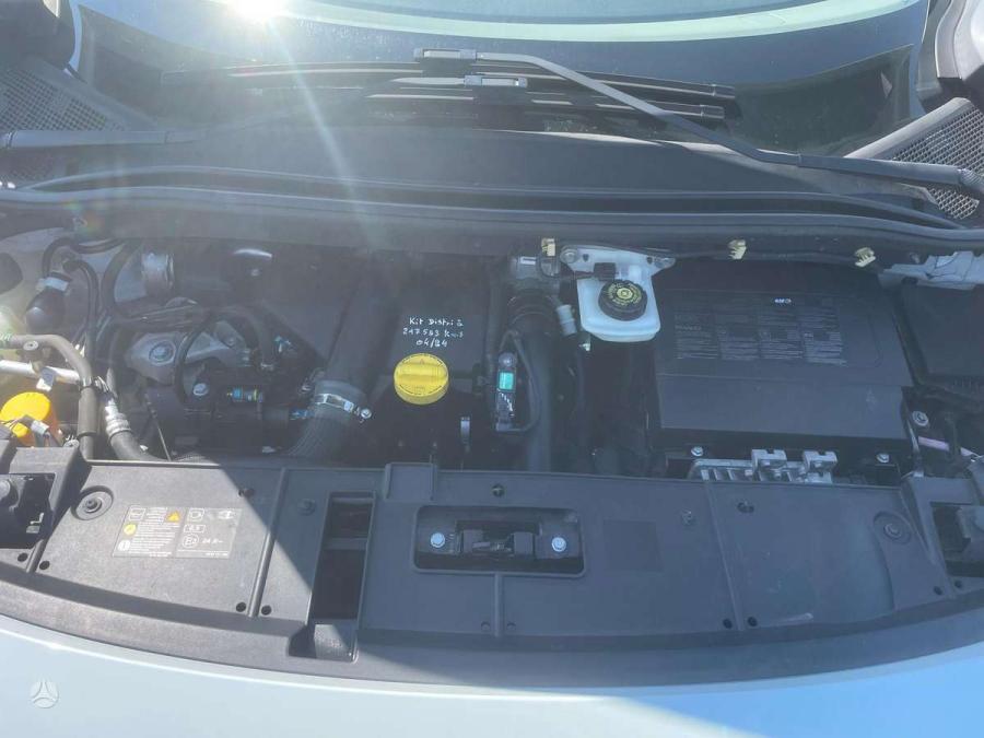 Balts Renault Scenic 2015 Tauragė, ar dzinēja tilpumu 1.46 L un nobraukumu 247 tūkst. km par 4500 €, foto 16 vietnē AUTOMOTO.COM.LV