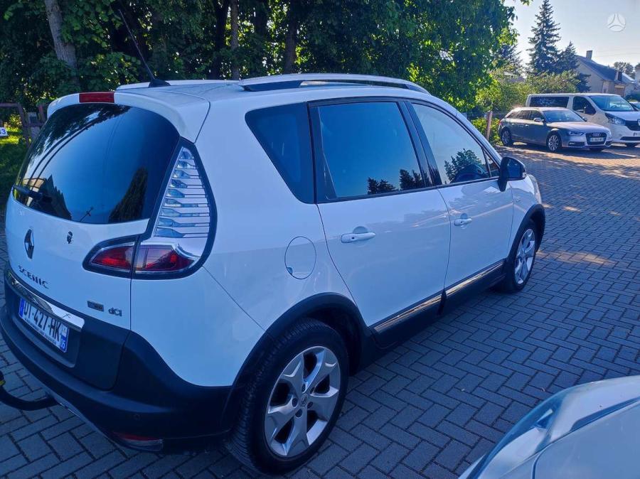 White Renault Scenic 2015 in Taurage, with an engine capacity of 1.46 L and mileage of 250 thousand km for 4600 €, photo 6 on AUTOMOTO.COM.LV
