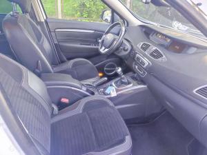 White Renault Scenic 2015 in Taurage, with an engine capacity of 1.46 L and mileage of 250 thousand km for 4600 €, photo 8 on AUTOMOTO.COM.LV