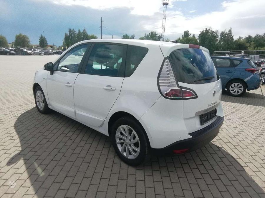 Balts Renault Scenic 2015 Marijampole, ar dzinēja tilpumu 1.20 L un nobraukumu 182 tūkst. km par 3999 €, foto 3 vietnē AUTOMOTO.COM.LV