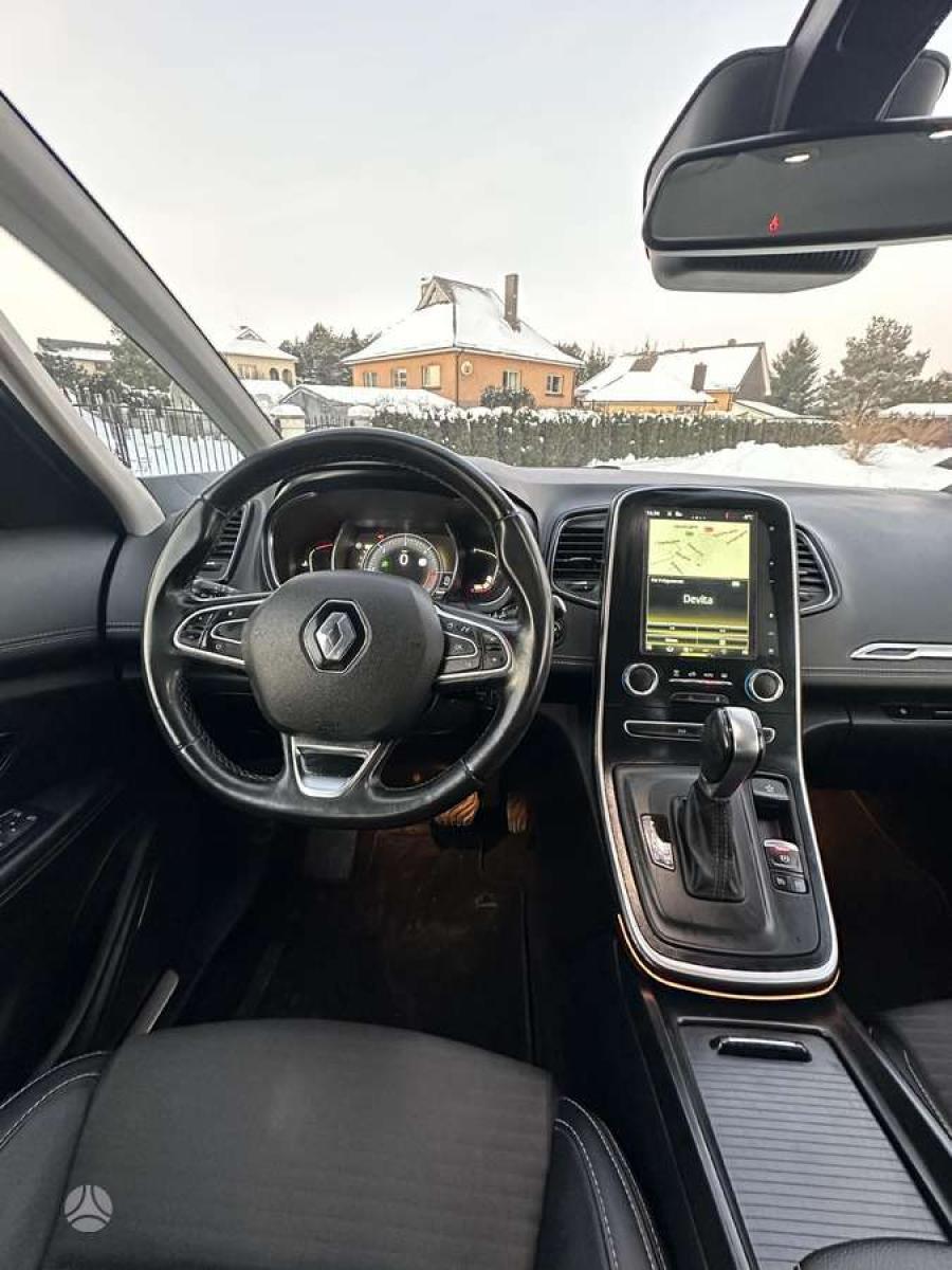 Balts Renault Scenic 2016 Tauragė, ar dzinēja tilpumu 1.46 L un nobraukumu 194 tūkst. km par 7450 €, foto 20 vietnē AUTOMOTO.COM.LV
