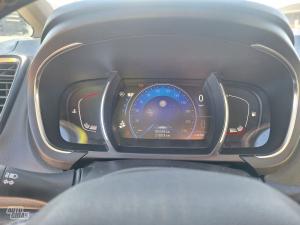 White Renault Scenic 2016 in Taurage, with an engine capacity of 1.60 L and mileage of 185 thousand km for 7550 €, photo 12 on AUTOMOTO.COM.LV