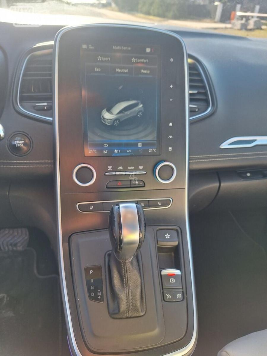 White Renault Scenic 2016 in Taurage, with an engine capacity of 1.60 L and mileage of 185 thousand km for 7550 €, photo 15 on AUTOMOTO.COM.LV