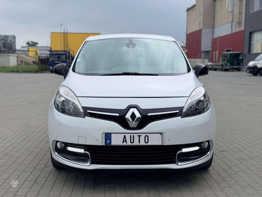 Balts Renault Scenic 2016 Tauragė, ar dzinēja tilpumu 1.60 L un nobraukumu 187 tūkst. km par 4499 €, foto 3 vietnē AUTOMOTO.COM.LV