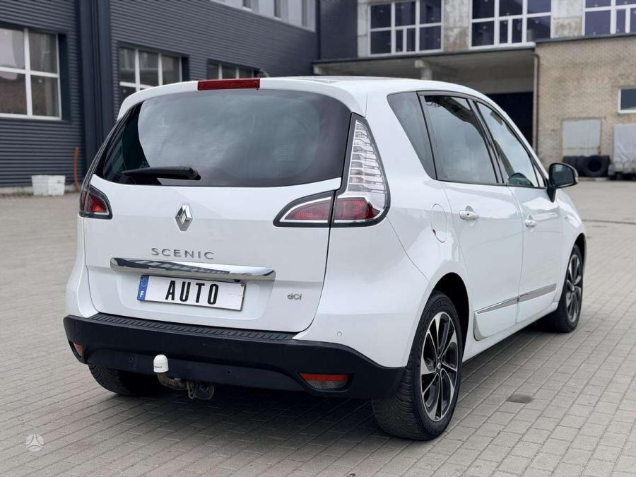 Balts Renault Scenic 2016 Tauragė, ar dzinēja tilpumu 1.60 L un nobraukumu 187 tūkst. km par 4499 €, foto 14 vietnē AUTOMOTO.COM.LV