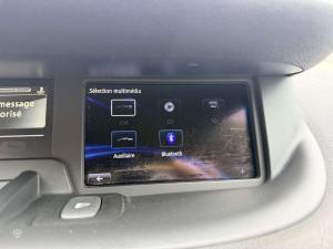 Balts Renault Scenic 2016 Tauragė, ar dzinēja tilpumu 1.60 L un nobraukumu 187 tūkst. km par 4499 €, foto 28 vietnē AUTOMOTO.COM.LV
