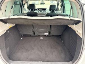 Balts Renault Scenic 2016 Tauragė, ar dzinēja tilpumu 1.60 L un nobraukumu 187 tūkst. km par 4499 €, foto 37 vietnē AUTOMOTO.COM.LV