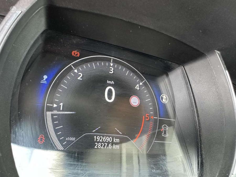 Balts Renault Scenic 2017 Viļņa, ar dzinēja tilpumu 1.46 L un nobraukumu 192 tūkst. km par 7799 €, foto 11 vietnē AUTOMOTO.COM.LV
