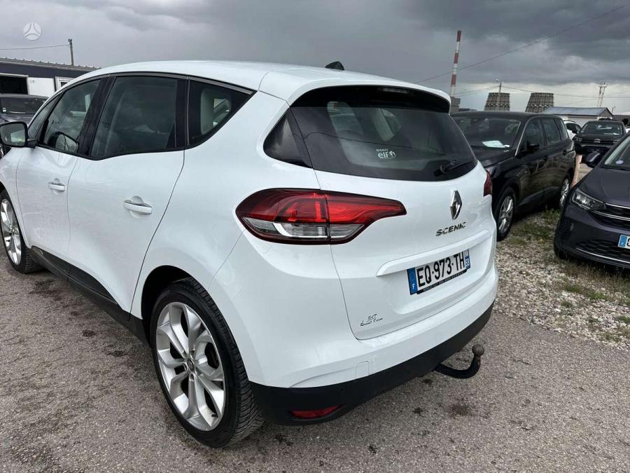 White Renault Scenic 2017 in Vilnius, with an engine capacity of 1.46 L and mileage of 192 thousand km for 7299 €, photo 5 on AUTOMOTO.COM.LV