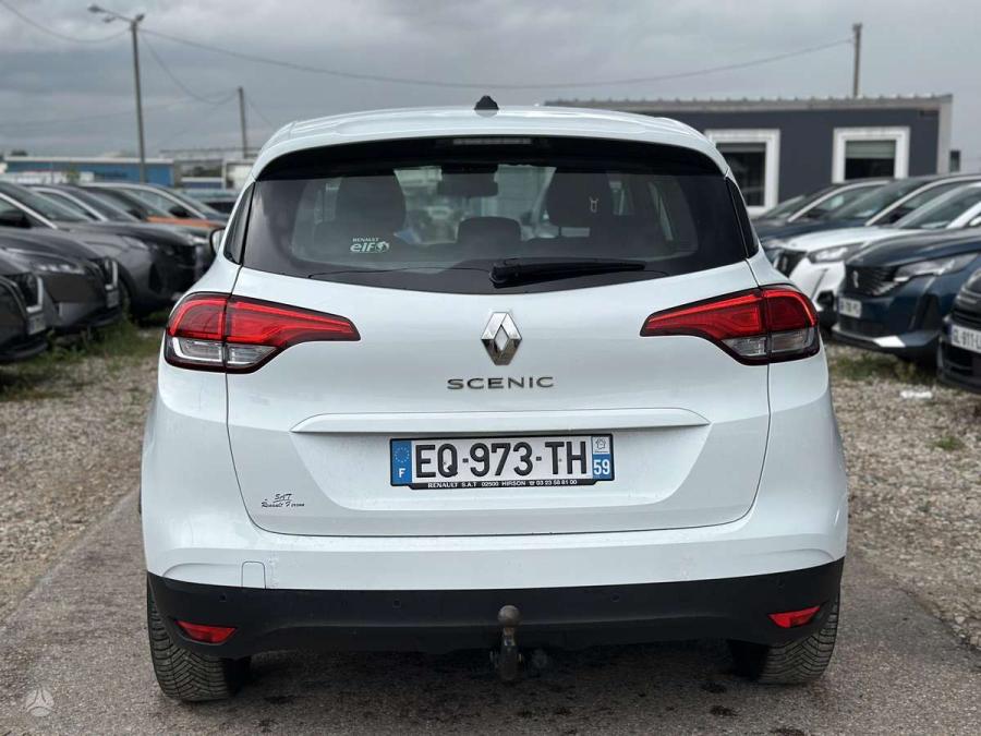 White Renault Scenic 2017 in Vilnius, with an engine capacity of 1.46 L and mileage of 192 thousand km for 7299 €, photo 6 on AUTOMOTO.COM.LV