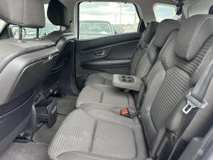 White Renault Scenic 2017 in Vilnius, with an engine capacity of 1.46 L and mileage of 192 thousand km for 7299 €, photo 13 on AUTOMOTO.COM.LV