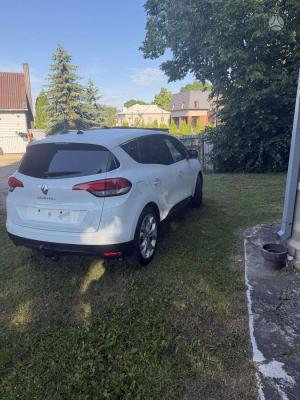 Balts Renault Scenic 2018 Tauragė, ar dzinēja tilpumu 1.46 L un nobraukumu 220 tūkst. km par 6400 €, foto 7 vietnē AUTOMOTO.COM.LV