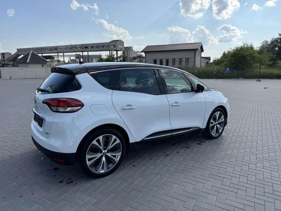 Balts Renault Scenic 2018 Telšiai, ar dzinēja tilpumu 1.46 L un nobraukumu 169 tūkst. km par 7999 €, foto 8 vietnē AUTOMOTO.COM.LV