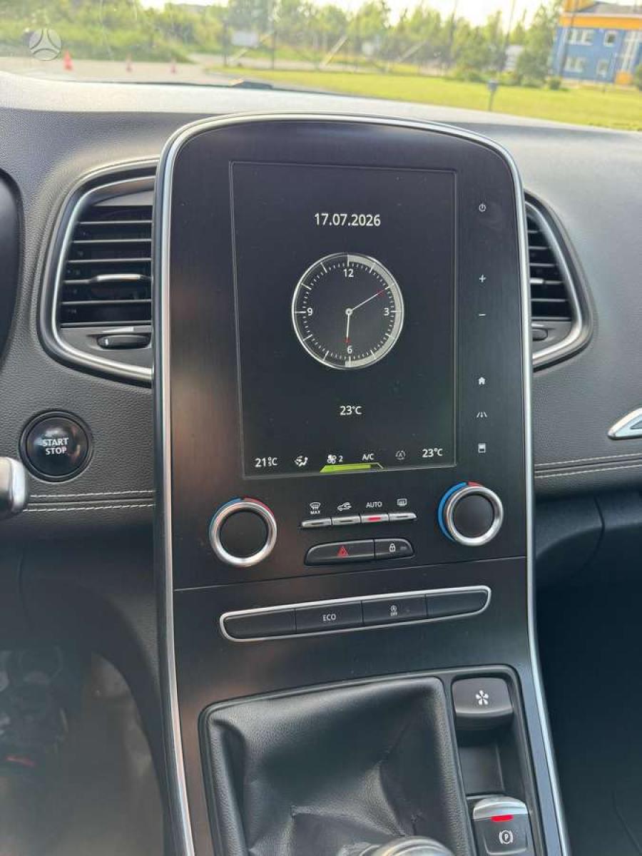 Balts Renault Scenic 2018 Telšiai, ar dzinēja tilpumu 1.46 L un nobraukumu 169 tūkst. km par 7999 €, foto 27 vietnē AUTOMOTO.COM.LV