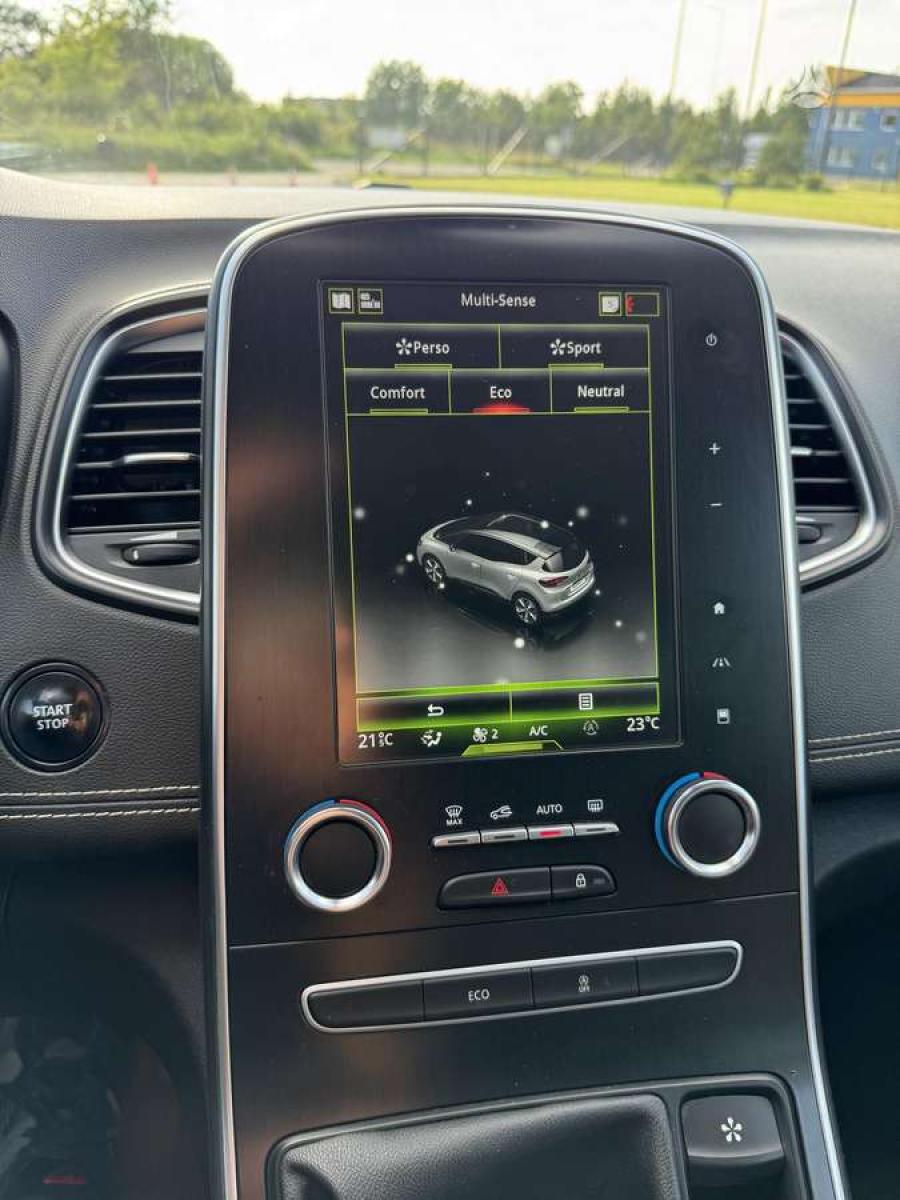 Balts Renault Scenic 2018 Telšiai, ar dzinēja tilpumu 1.46 L un nobraukumu 169 tūkst. km par 7999 €, foto 41 vietnē AUTOMOTO.COM.LV