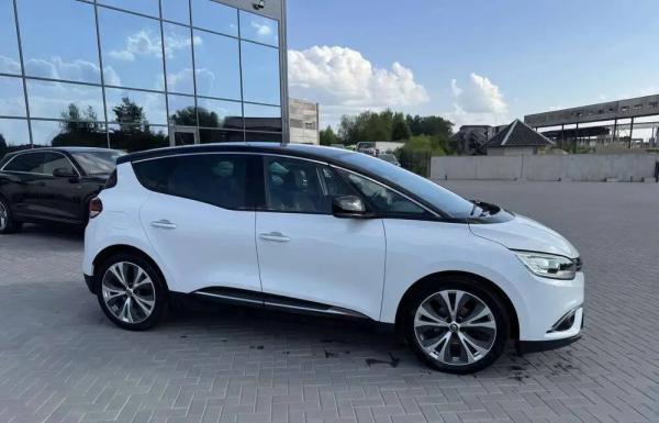 White Renault Scenic 2018 in Telschi, with an engine capacity of 1.50 L and mileage of 168 thousand km for 7990 €, photo 2 on AUTOMOTO.COM.LV