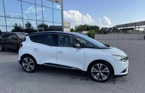 White Renault Scenic 2018 in Telschi, with an engine capacity of 1.50 L and mileage of 168 thousand km for 7990 €, photo 3 on AUTOMOTO.COM.LV