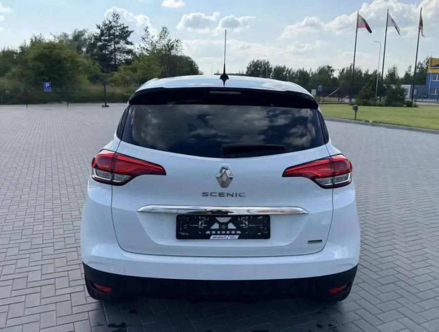White Renault Scenic 2018 in Telschi, with an engine capacity of 1.50 L and mileage of 168 thousand km for 7990 €, photo 9 on AUTOMOTO.COM.LV