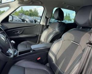 White Renault Scenic 2018 in Telschi, with an engine capacity of 1.50 L and mileage of 168 thousand km for 7990 €, photo 12 on AUTOMOTO.COM.LV