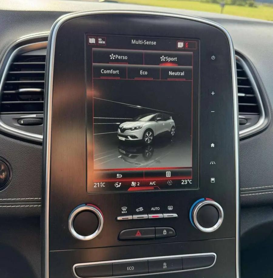 White Renault Scenic 2018 in Telschi, with an engine capacity of 1.50 L and mileage of 168 thousand km for 7990 €, photo 20 on AUTOMOTO.COM.LV