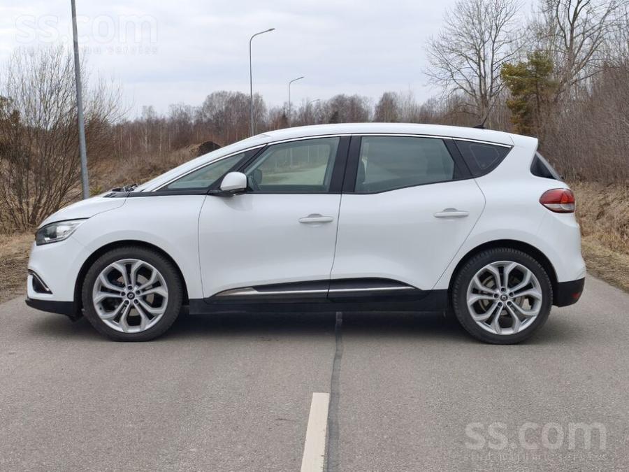 White Renault Scenic 2018 in Tukums, with an engine capacity of 1.50 L and mileage of 230 thousand km for 6990 €, photo 6 on AUTOMOTO.COM.LV