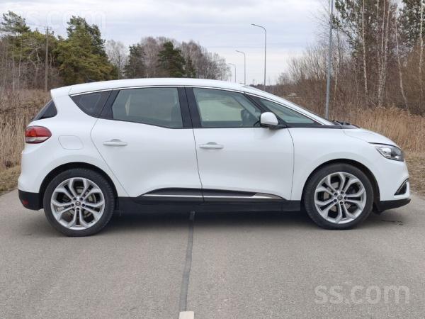 White Renault Scenic 2018 in Tukums, with an engine capacity of 1.50 L and mileage of 230 thousand km for 6990 €, photo 6 on AUTOMOTO.COM.LV