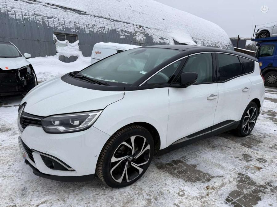 White Renault Scenic 2019 in Kaunas, with an engine capacity of 1.75 L and mileage of 280 thousand km for 5900 €, photo 1 on AUTOMOTO.COM.LV