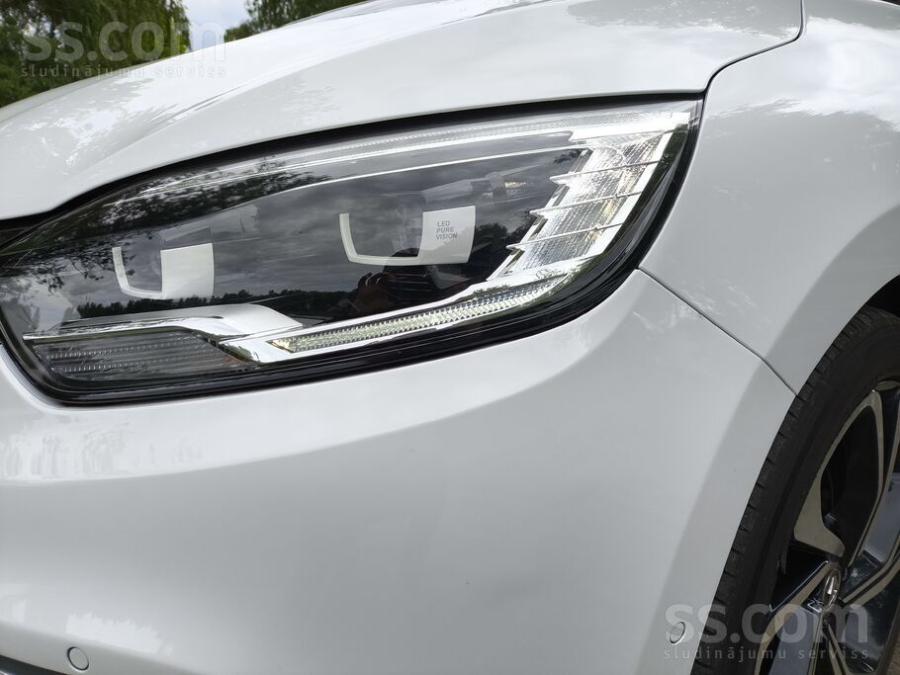 White Renault Scenic 2019 in Riga, with an engine capacity of 1.30 L and mileage of 178 thousand km for 8950 €, photo 7 on AUTOMOTO.COM.LV