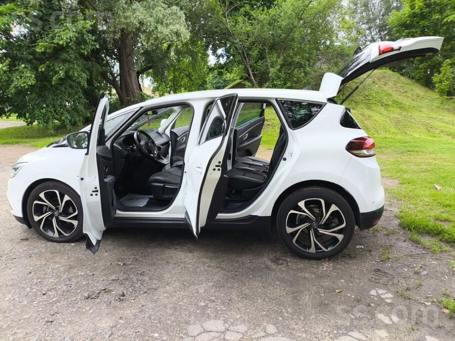 White Renault Scenic 2019 in Riga, with an engine capacity of 1.30 L and mileage of 178 thousand km for 8950 €, photo 13 on AUTOMOTO.COM.LV