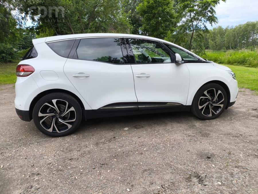White Renault Scenic 2019 in Riga, with an engine capacity of 1.30 L and mileage of 178 thousand km for 8950 €, photo 14 on AUTOMOTO.COM.LV