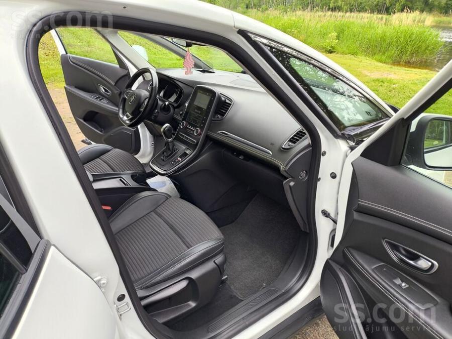 White Renault Scenic 2019 in Riga, with an engine capacity of 1.30 L and mileage of 178 thousand km for 8950 €, photo 18 on AUTOMOTO.COM.LV