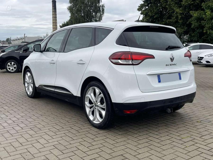 White Renault Scenic 2020 in Taurage, with an engine capacity of 0.00 L and mileage of 299 thousand km for 5500 €, photo 5 on AUTOMOTO.COM.LV