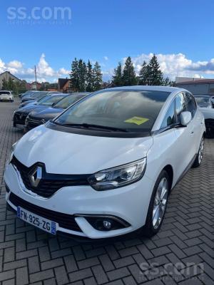 White Renault Scenic 2020 in Riga, with an engine capacity of 1.70 L and mileage of 230 thousand km for 6300 €, photo  on AUTOMOTO.COM.LV