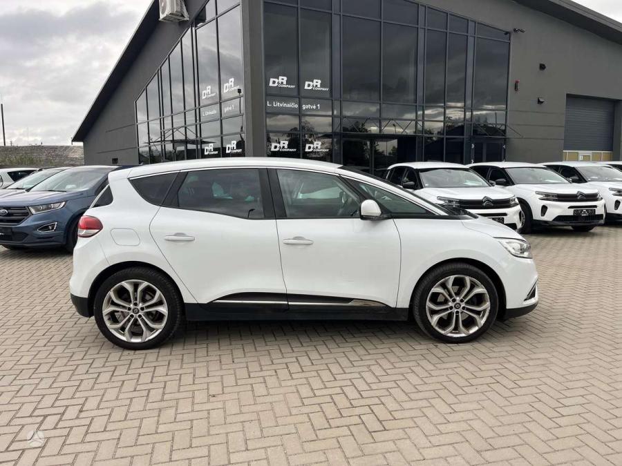 Balts Renault Scenic 2020 Tauragė, ar dzinēja tilpumu 1.75 L un nobraukumu 240 tūkst. km par 6300 €, foto 6 vietnē AUTOMOTO.COM.LV