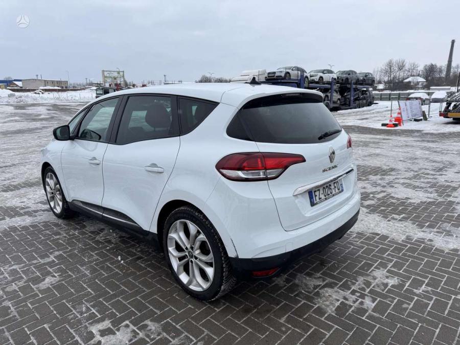 Balts Renault Scenic 2021 Tauragė, ar dzinēja tilpumu 1.75 L un nobraukumu 221 tūkst. km par 6300 €, foto 7 vietnē AUTOMOTO.COM.LV