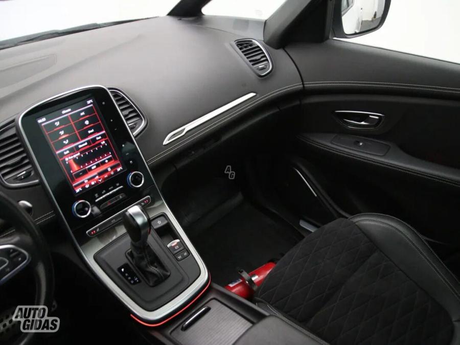 White Renault Scenic 2021 in Vilnius, with an engine capacity of 1.30 L and mileage of 161 thousand km for 12599 €, photo 22 on AUTOMOTO.COM.LV