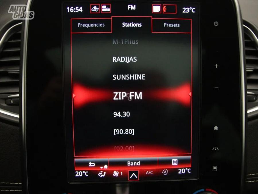 White Renault Scenic 2021 in Vilnius, with an engine capacity of 1.30 L and mileage of 161 thousand km for 12599 €, photo 23 on AUTOMOTO.COM.LV