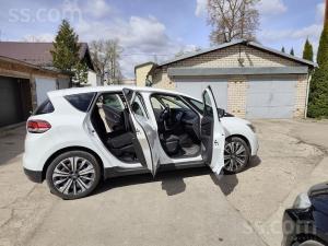 White Renault Scenic 2021 in Daugavpils, with an engine capacity of 1.70 L and mileage of 259 thousand km for 8300 €, photo 13 on AUTOMOTO.COM.LV