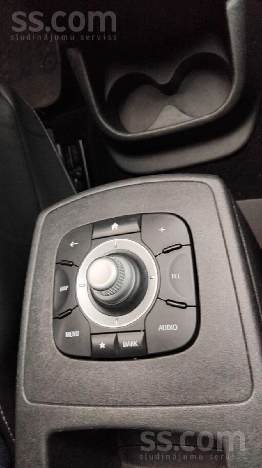 White Renault Scenic 2014 in Liepaja, with an engine capacity of 1.50 L and mileage of 258 thousand km for 5600 €, photo 13 on AUTOMOTO.COM.LV