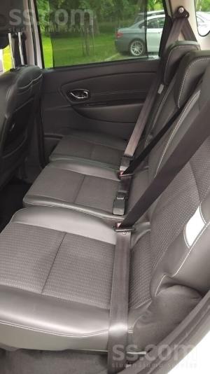 White Renault Scenic 2014 in Liepaja, with an engine capacity of 1.50 L and mileage of 258 thousand km for 5600 €, photo 15 on AUTOMOTO.COM.LV
