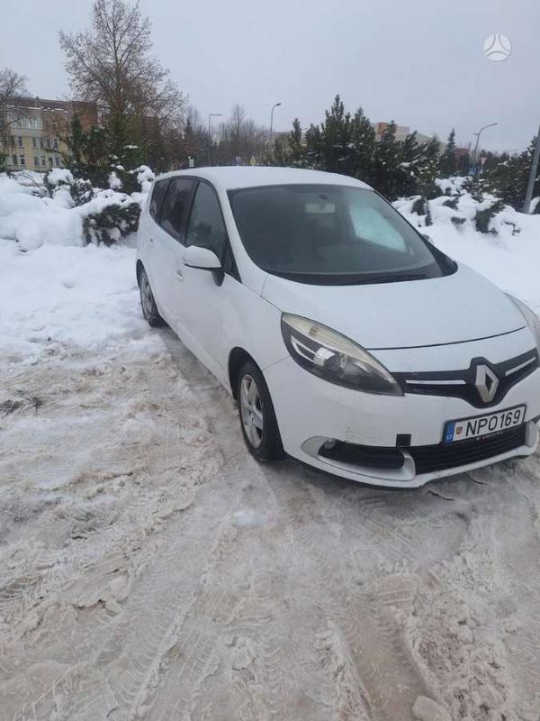 White Renault Scenic 2016 in Moletai, with an engine capacity of 1.20 L and mileage of 230 thousand km for 2600 €, photo 2 on AUTOMOTO.COM.LV