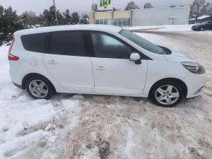 Balts Renault Scenic 2016 Molėtai, ar dzinēja tilpumu 1.20 L un nobraukumu 230 tūkst. km par 2600 €, foto 3 vietnē AUTOMOTO.COM.LV