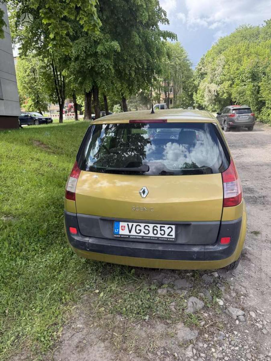 Yellow Renault Scenic 2005 in Kaunas, with an engine capacity of 1.60 L and mileage of 245 thousand km for 450 €, photo 5 on AUTOMOTO.COM.LV