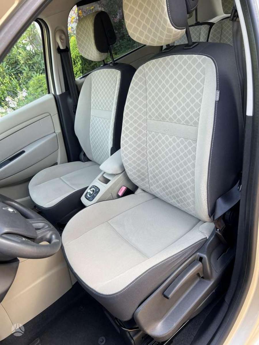 Dzeltens Renault Scenic 2010 Prienai, ar dzinēja tilpumu 1.90 L un nobraukumu 300 tūkst. km par 2899 €, foto 12 vietnē AUTOMOTO.COM.LV